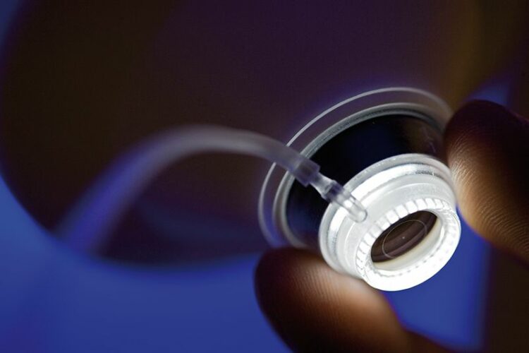 ZEISS VisuMax Femtosecond Laser New York | Manhattan LASIK Center